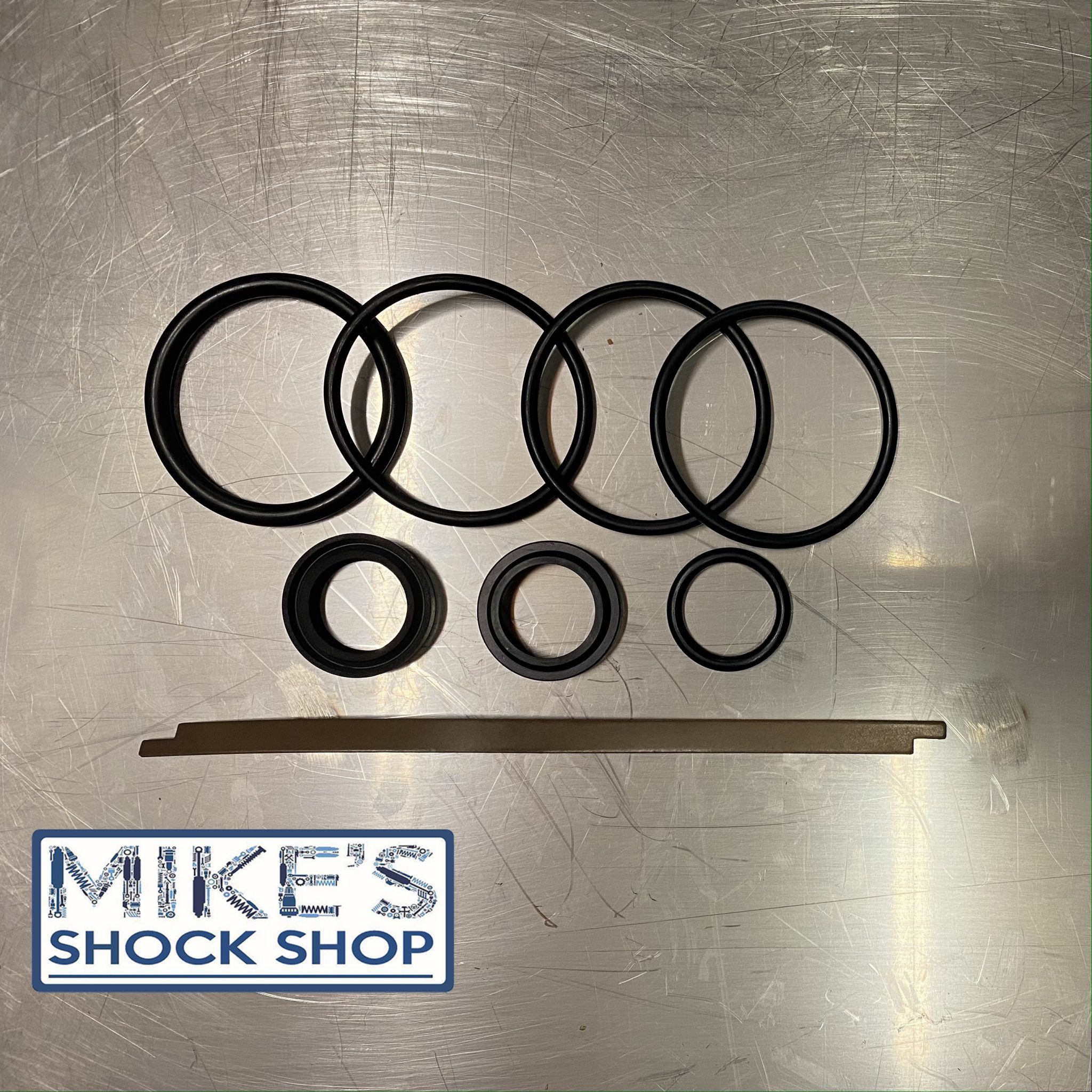 Shock Boots / Shaft Protectors: Suit 2.5" Shocks - Mike's Shock Shop